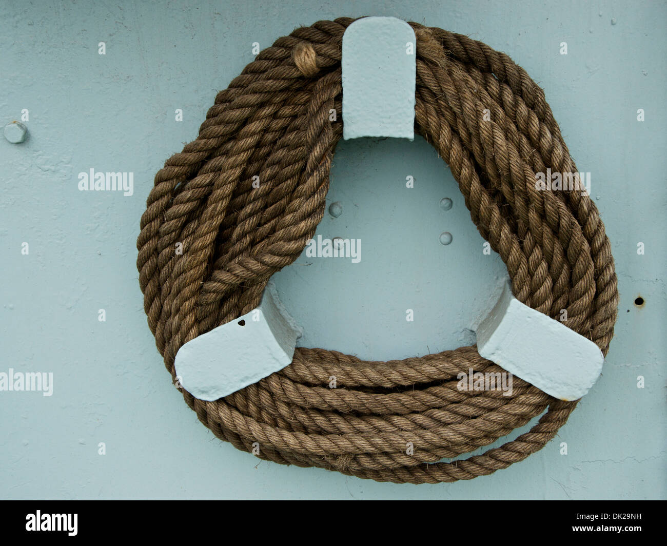 Ships rope hi-res stock photography and images - Alamy