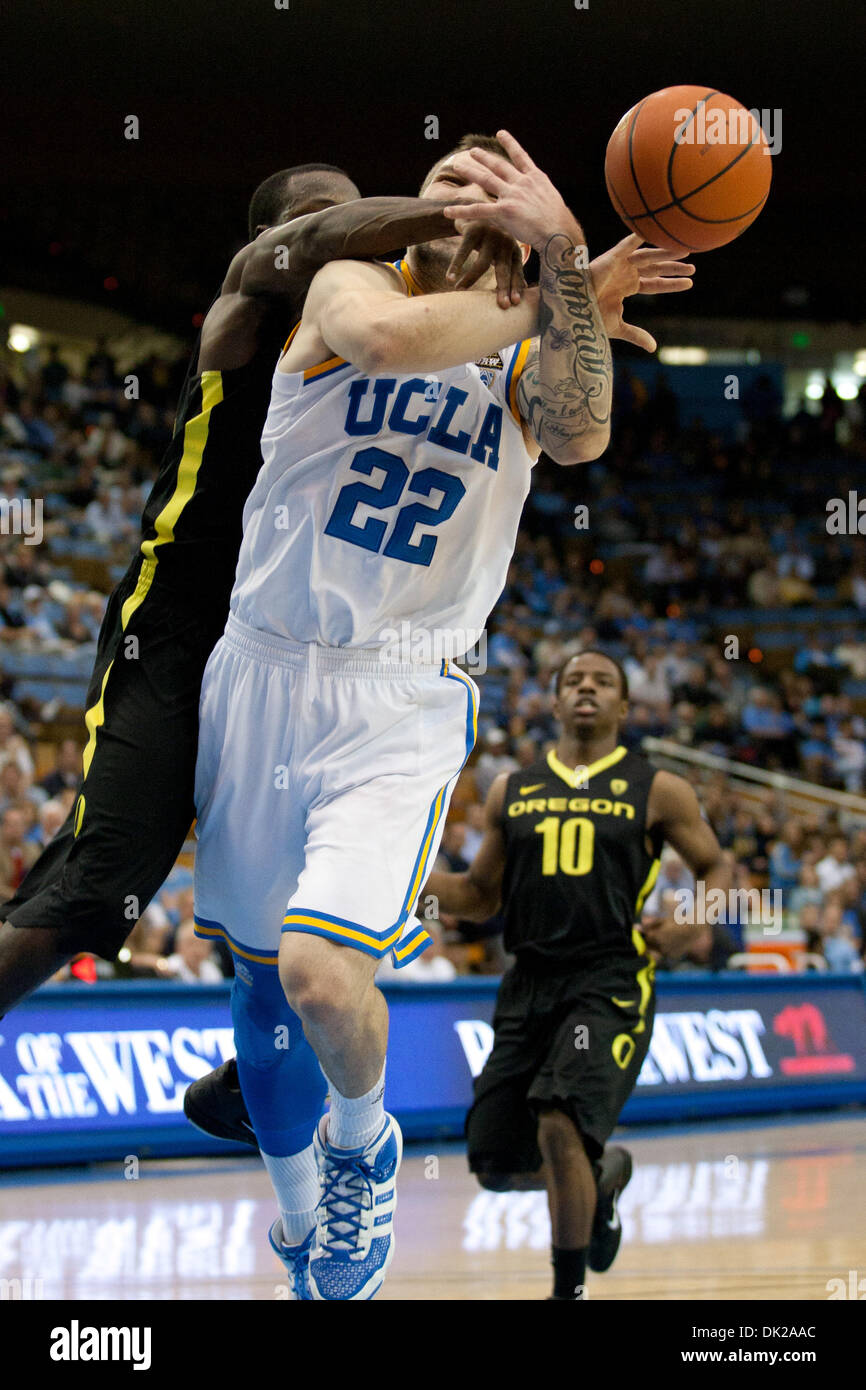 Feb. 10, 2011 - Westwood, California, U.S - UCLA Bruins forward Reeves ...