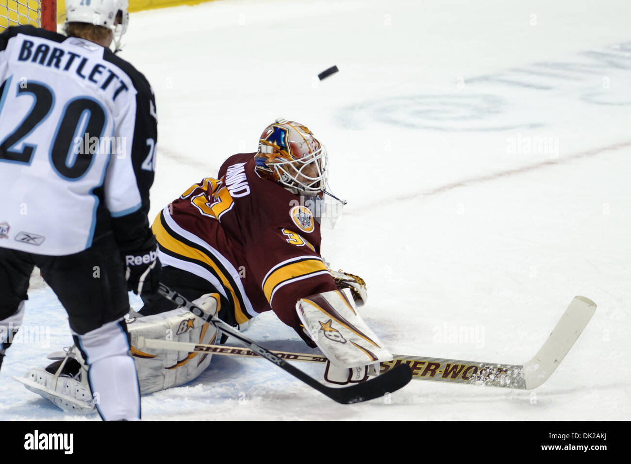 Feb. 11, 2011 - Milwaukee, Wisconsin, USA - Chicago Wolves goalie Peter ...