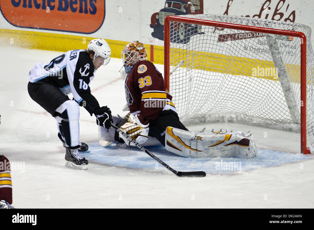 Feb. 11, 2011 - Milwaukee, Wisconsin, USA - Chicago Wolves goalie Peter ...