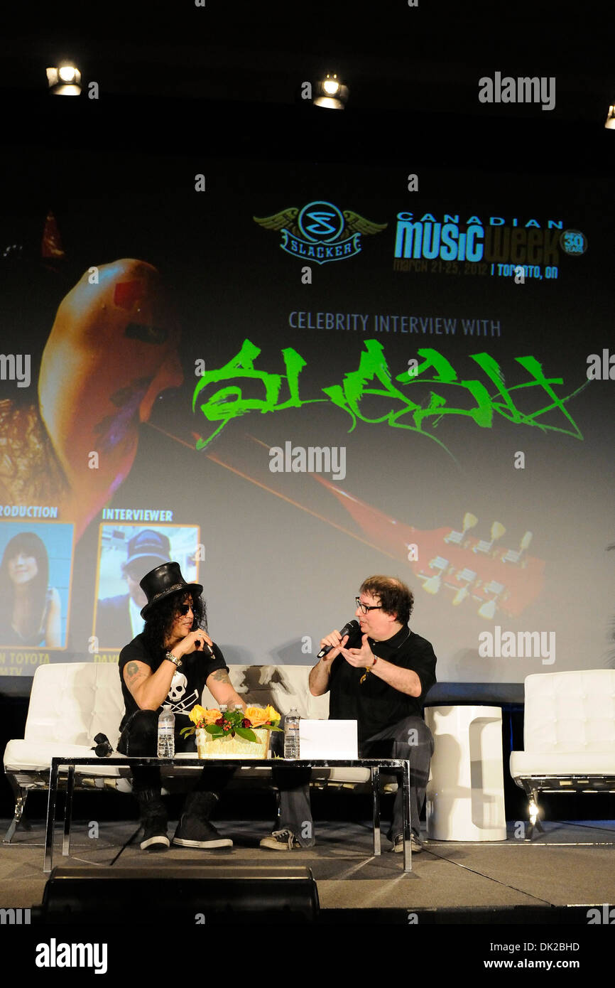 Celebrity interview hi-res stock photography and images - Alamy