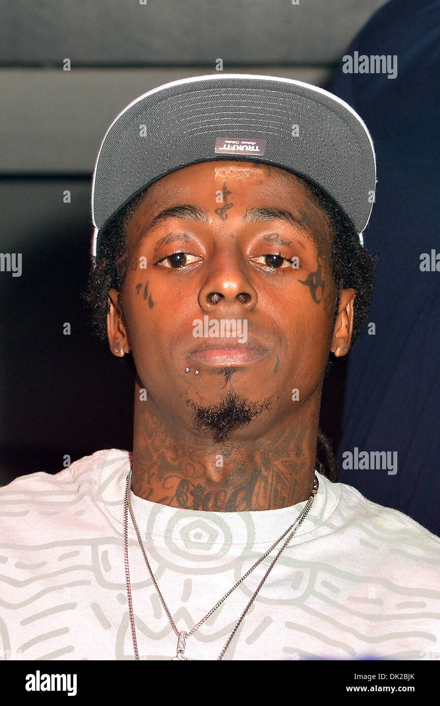 Rapper photos hi-res stock photography and images - Alamy