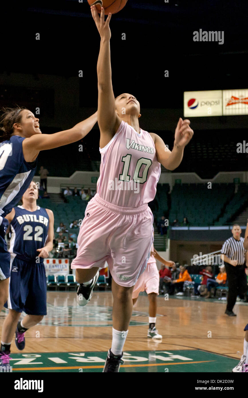 Feb. 12, 2011 - Cleveland, Ohio, U.S - Cleveland State forward Takima ...