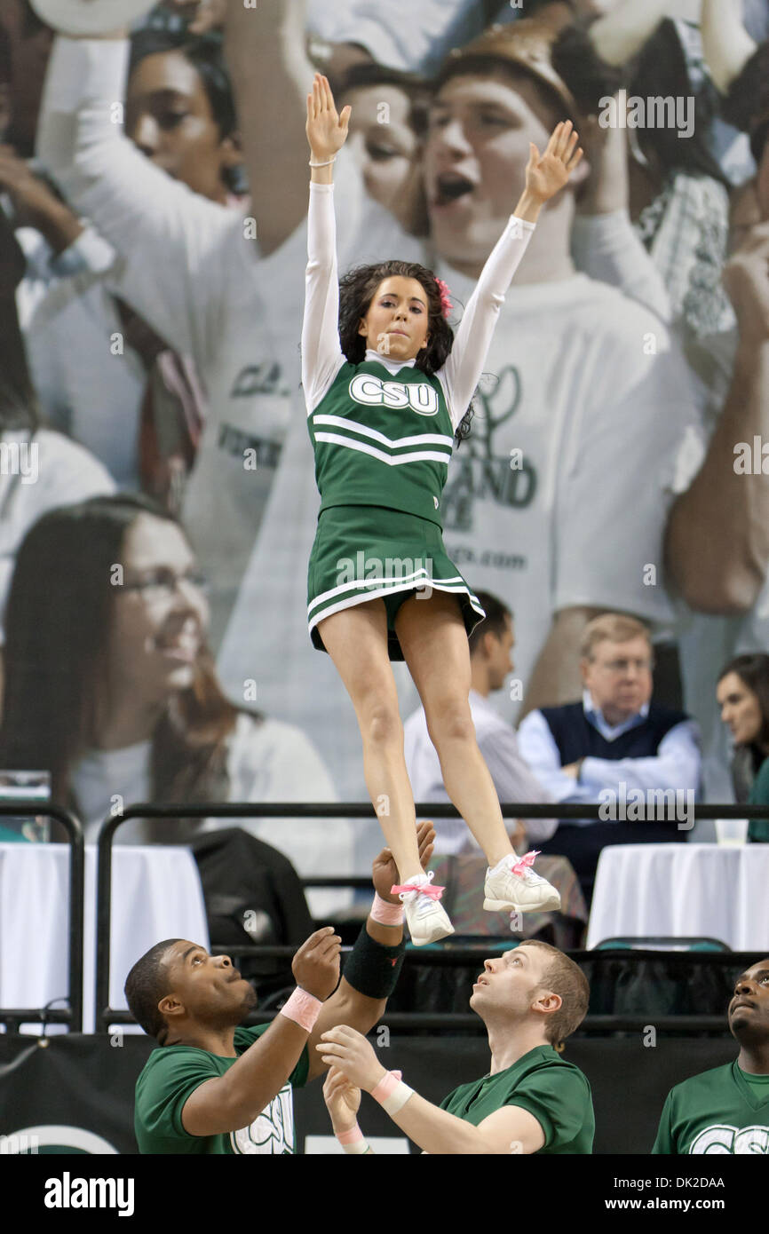 Cleveland state cheerleaders hi-res stock photography and images - Alamy