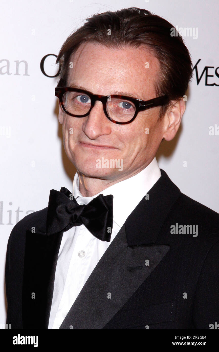 Hamish bowles hi-res stock photography and images - Alamy