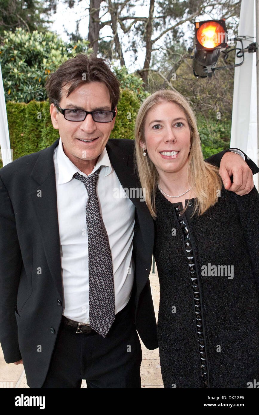 Charlie sheen courtney charney celebrities hi-res stock photography and ...