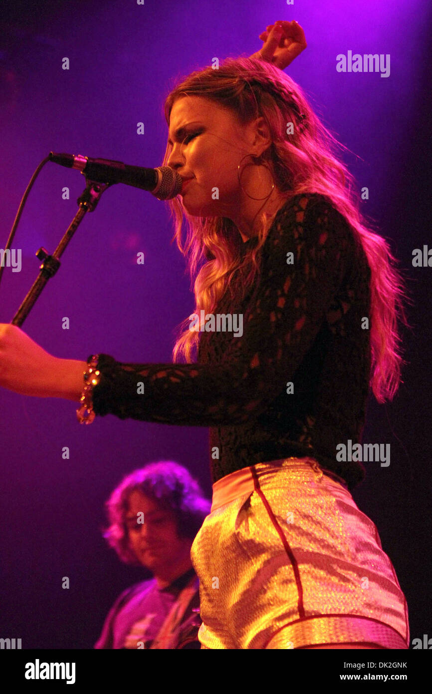 Jennifer Ackerman Jennifer Ackerman and her band Bella Tech hold their ...