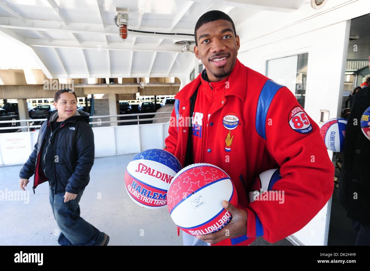 Feb. 15, 2011 - Manhattan, New York, U.S. - BUCKETS BLAKES arrives as ...