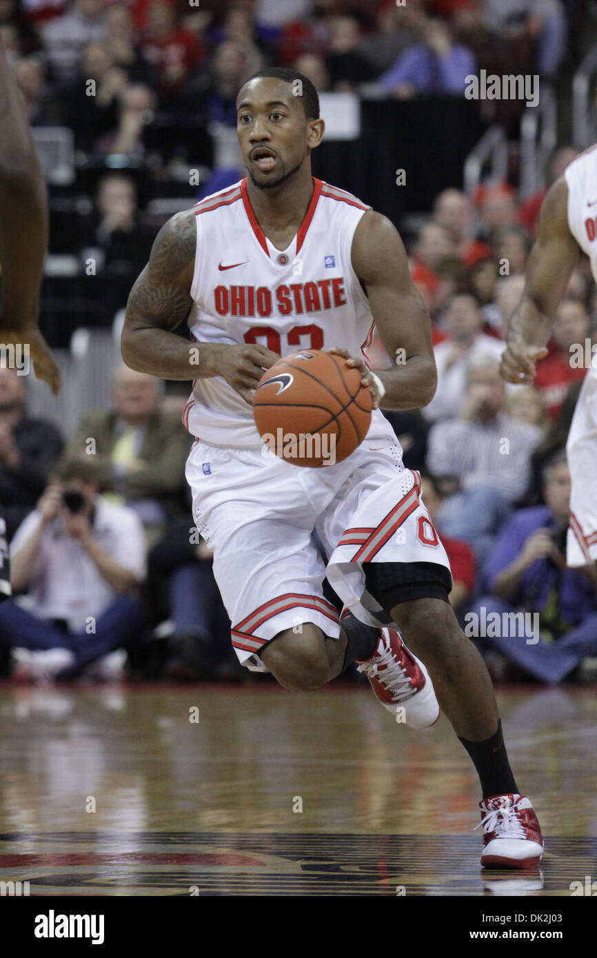 Feb. 15, 2011 - Columbus, Ohio, U.S.A - Ohio State Buckeyes guard David ...