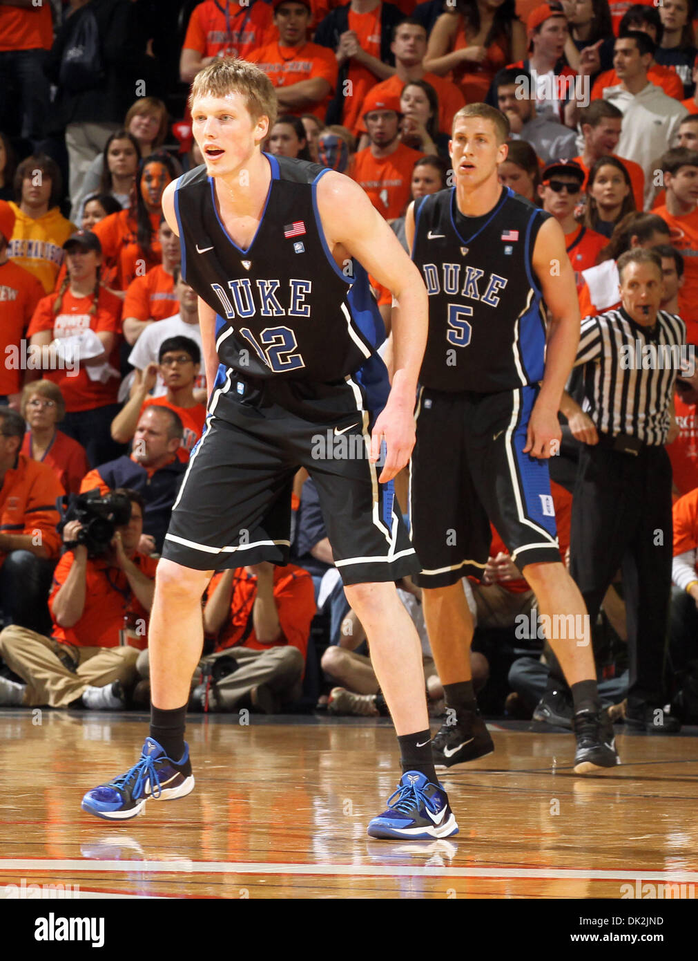 Duke blue devils basketball court hi-res stock photography and images ...
