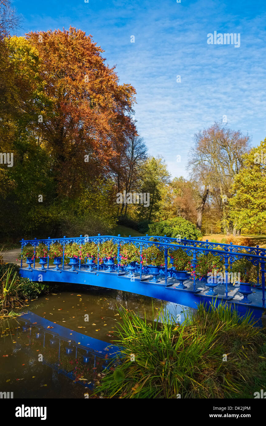 Blue Bridge in Fuerst-Pueckler-Park, Bad Muskau, Saxonia, Germany Stock ...