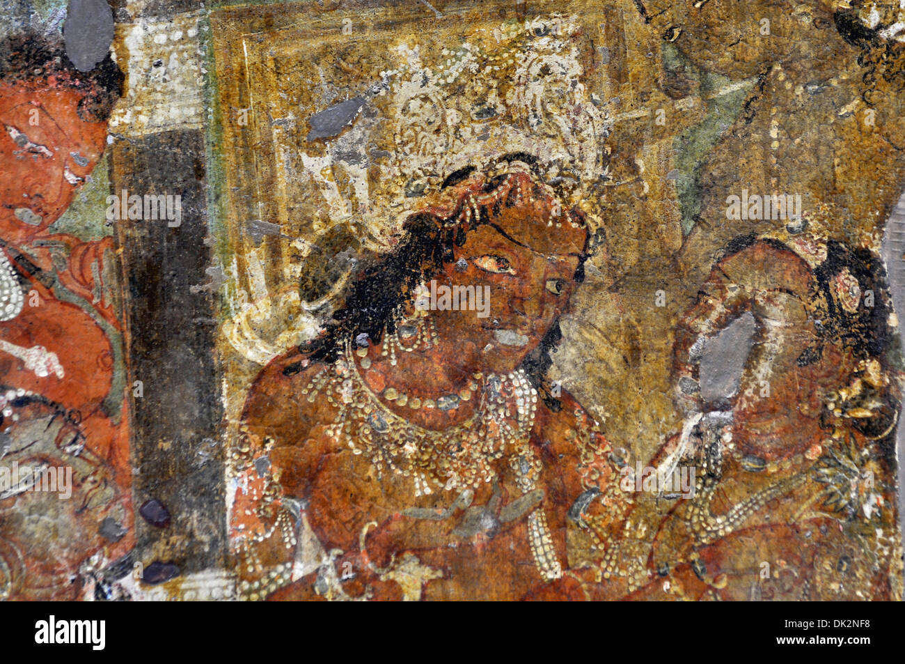 Cave 1: Mahajanaka Jataka - The King in dilemma. Ajanta Caves ...