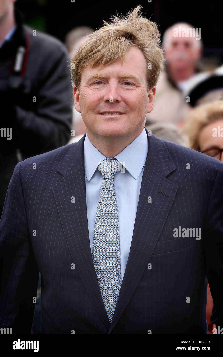 Prince Willem-Alexander of Netherlands Prince Willem-Alexander visits ...