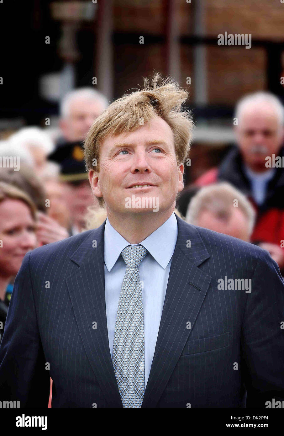 Prince Willem-Alexander of Netherlands Prince Willem-Alexander visits ...