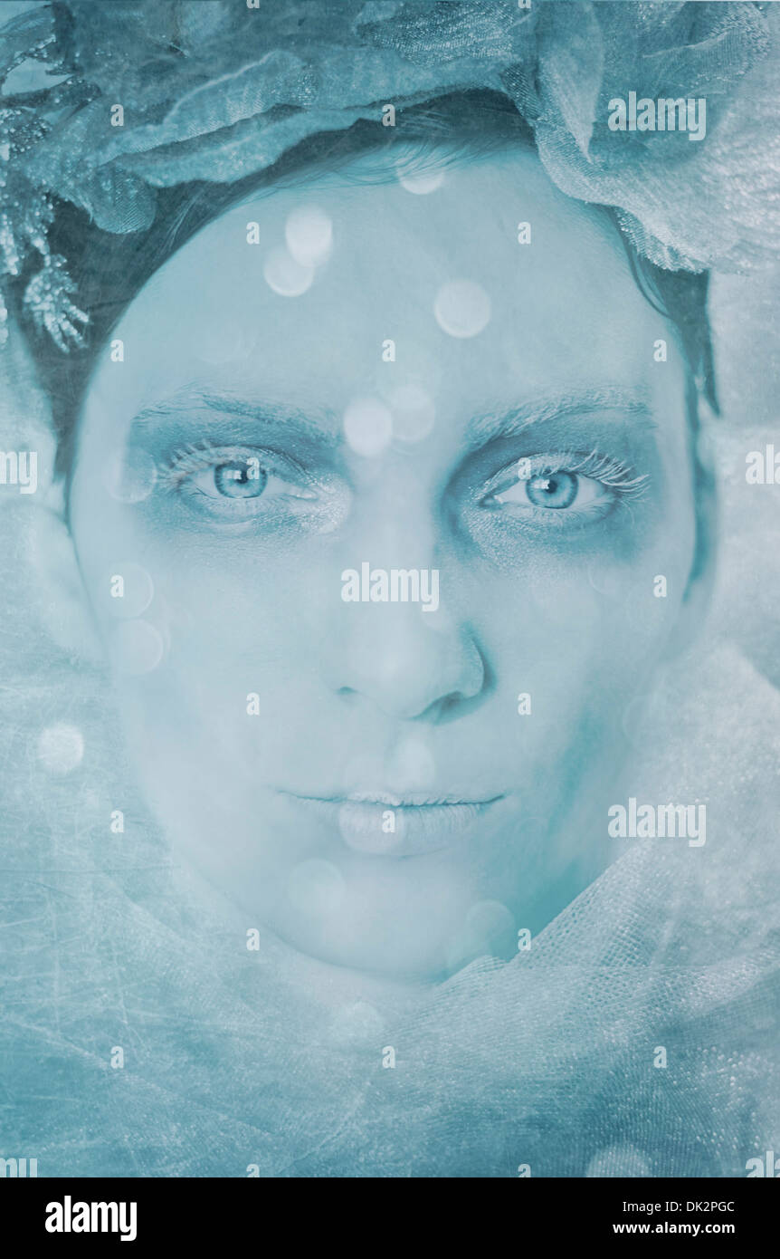 Ice queen hi-res stock photography and images - Alamy