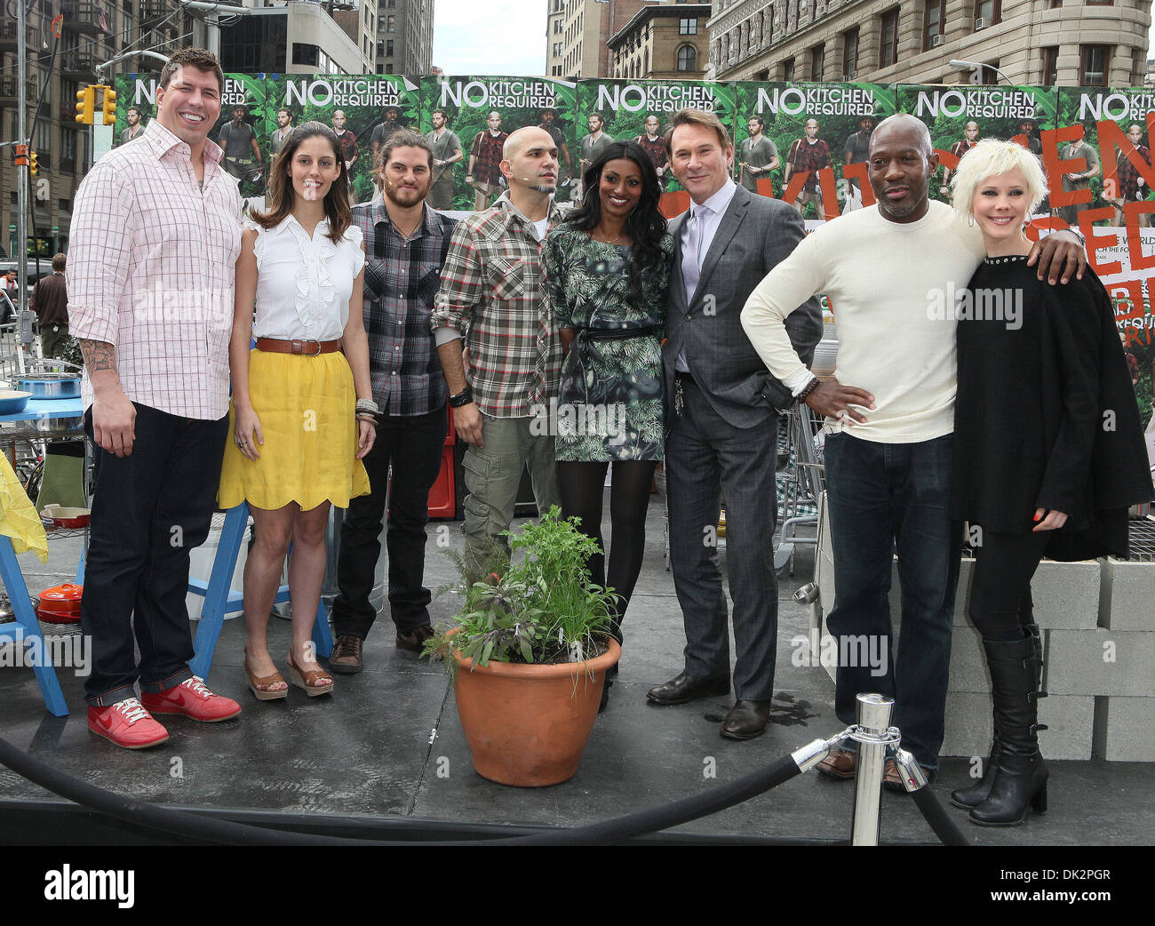(L-R) David Diehl Soraya Darabi Kanye Raymond Michael Psilakis DR Shini ...