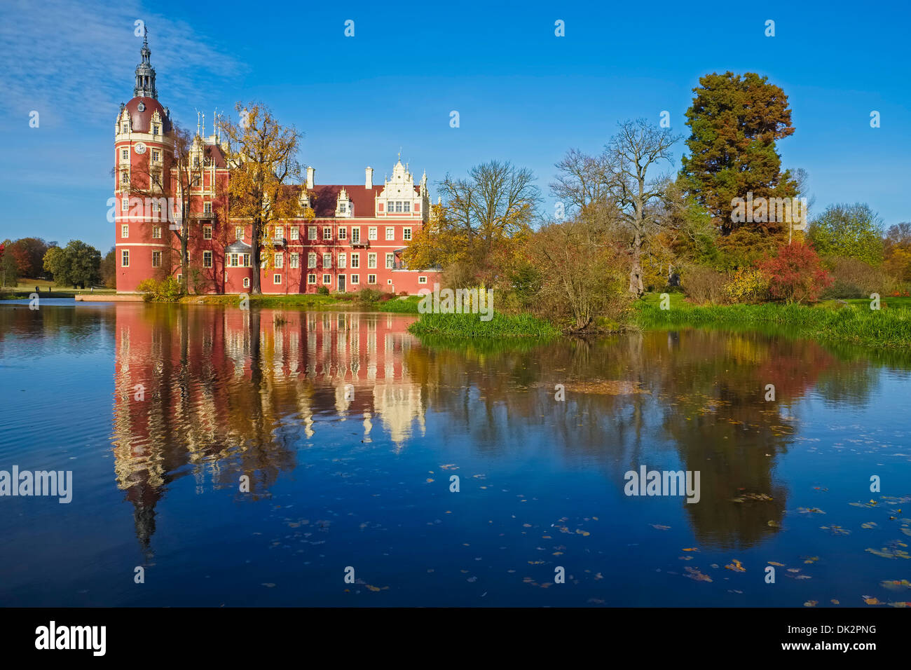 Muskau castle hi-res stock photography and images - Alamy