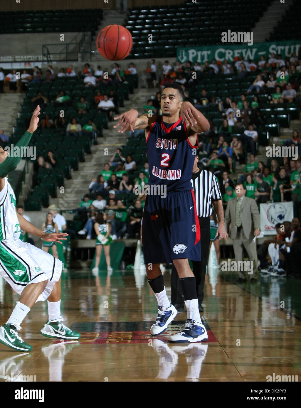 Redus hi-res stock photography and images - Alamy