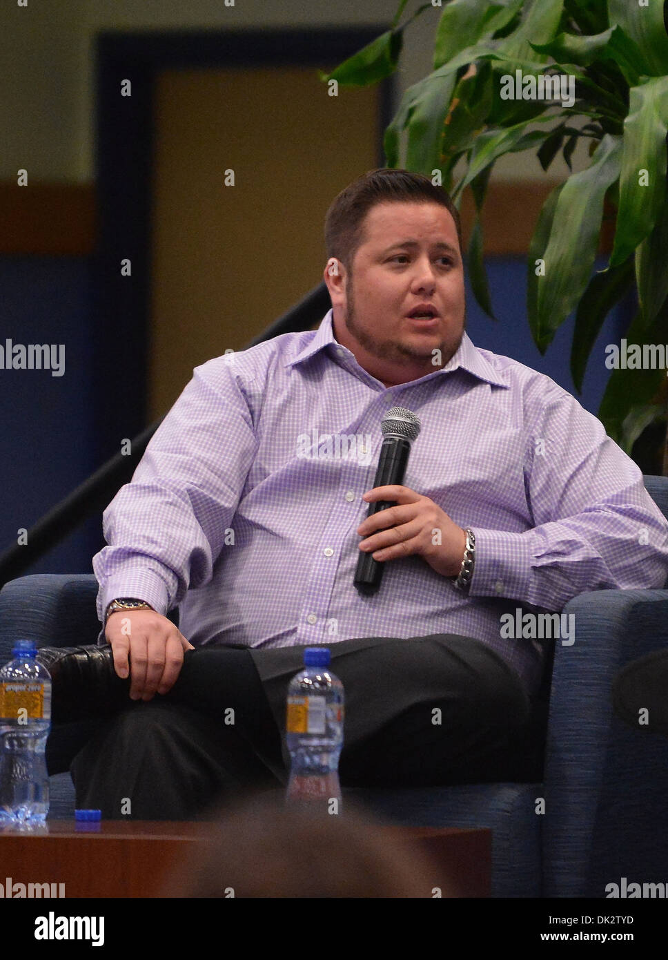 Chaz Bono lectures students of Florida International University about ...
