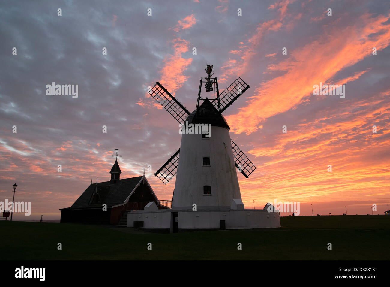 Blackpool windmill hi-res stock photography and images - Alamy