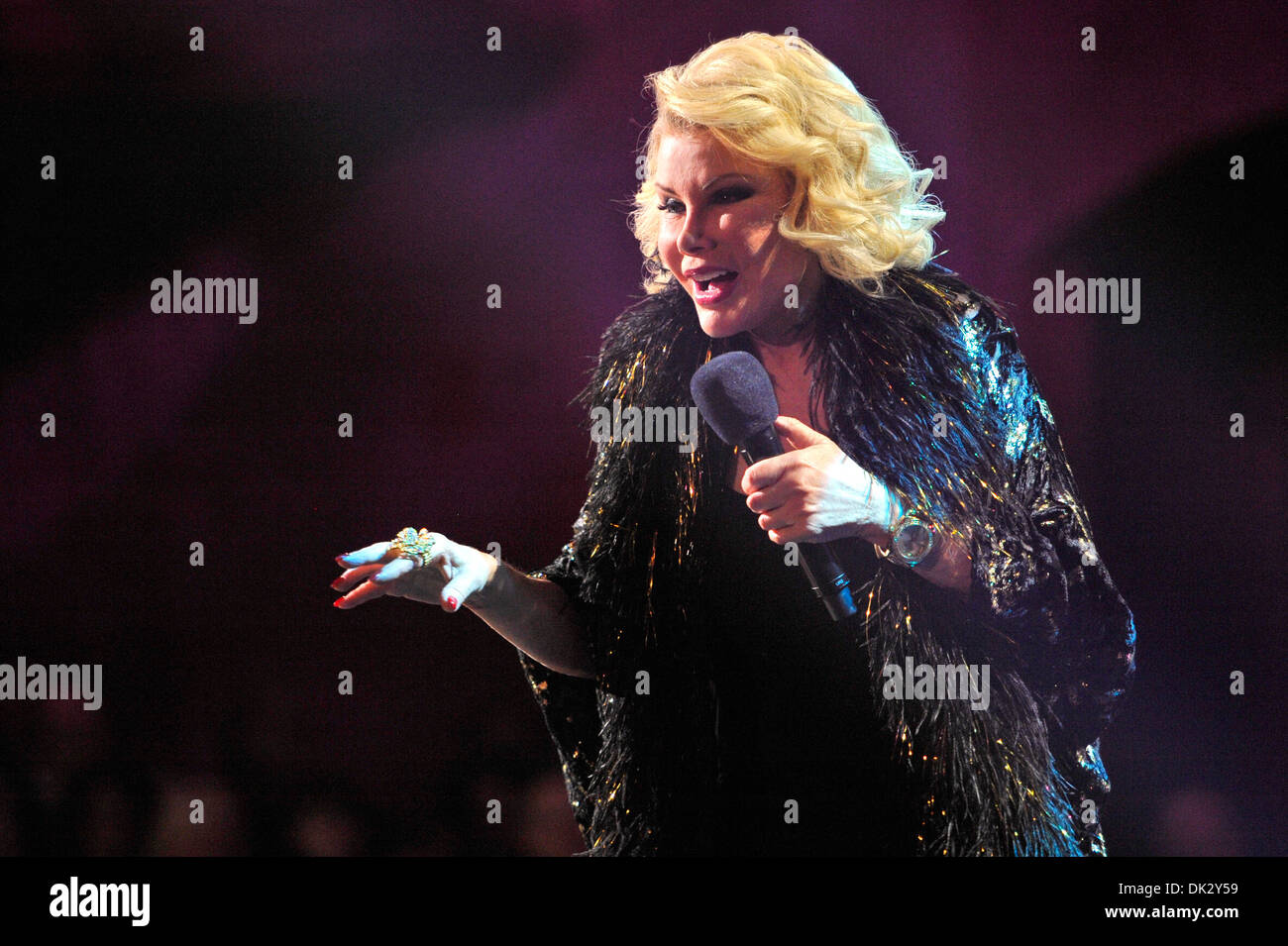Joan rivers hi-res stock photography and images - Alamy