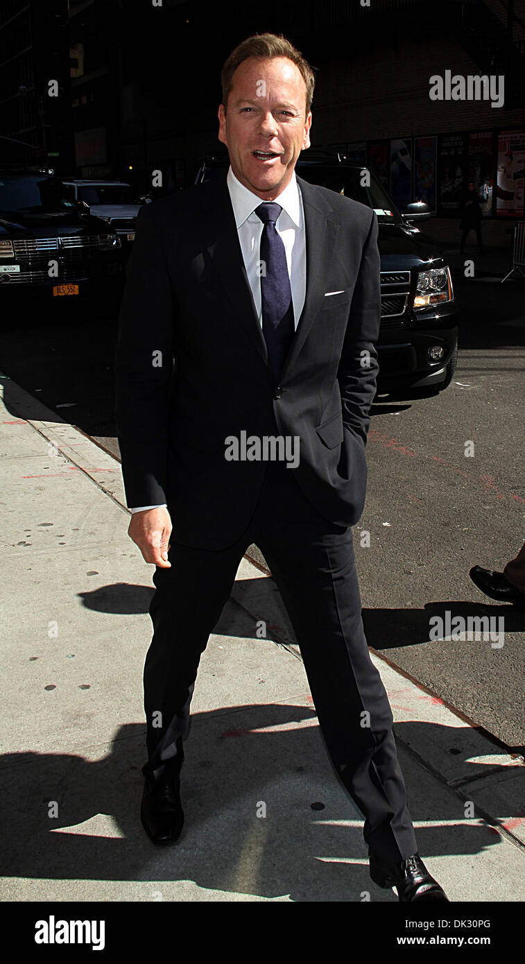 Kiefer Sutherland Celebrities arrive at Ed Sullivan Theatre to appear ...