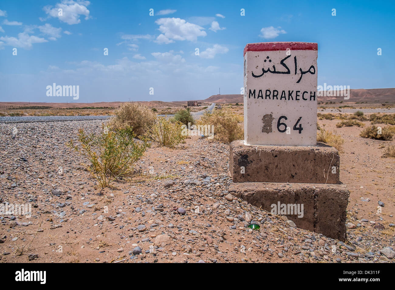 Marrakech road sign hi-res stock photography and images - Alamy