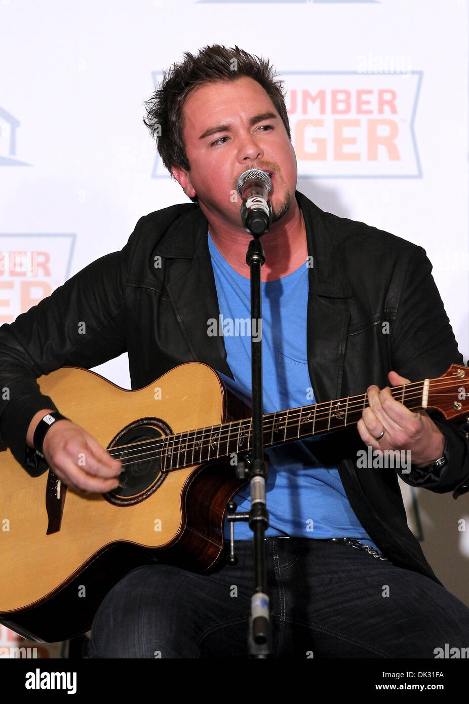 Mike eli hi-res stock photography and images - Alamy