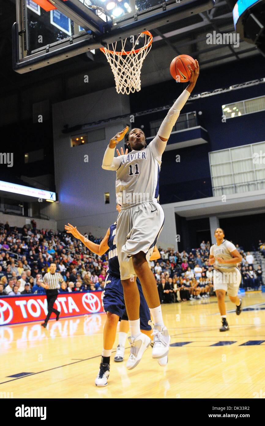 Feb. 23, 2011 - Cincinnati, Ohio, U.S - Xavier forward Amber Harris (11 ...