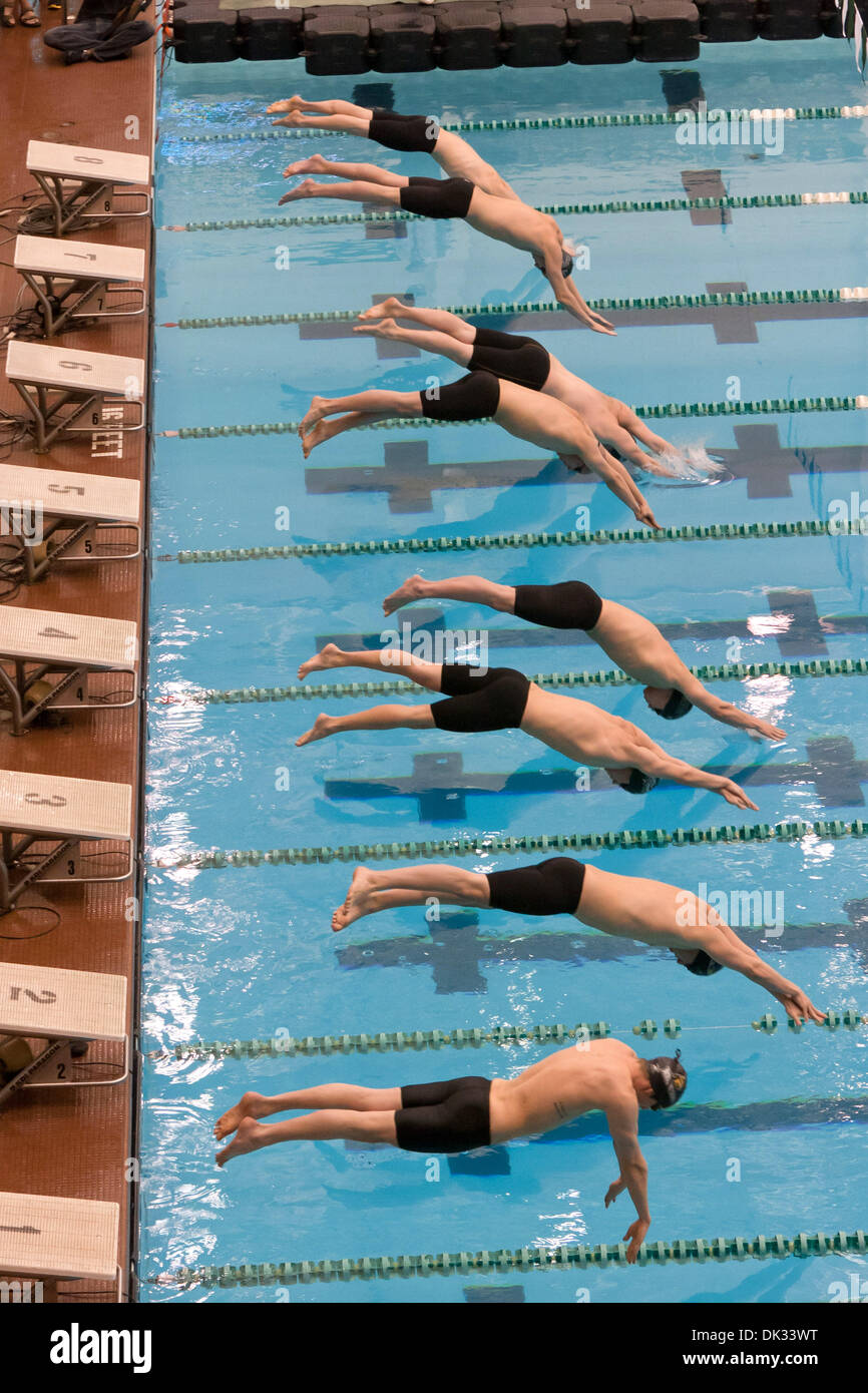 Feb. 23, 2011 - Cleveland, Ohio, U.S - The competitors dive into the ...