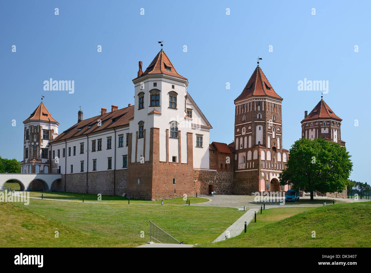 Grodno castle hi-res stock photography and images - Alamy