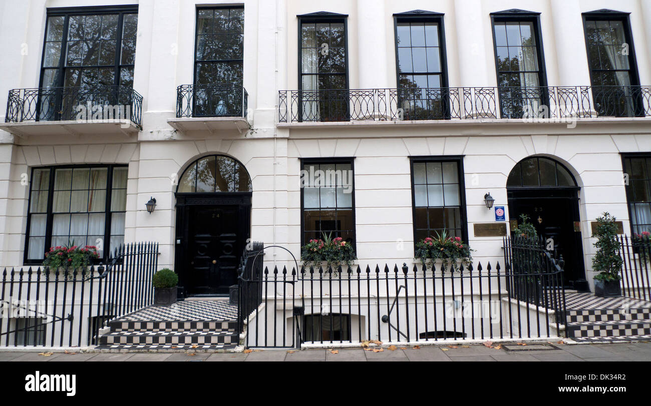 Houses in Grade II listed Georgian Mecklenburgh Square London WC1 ...
