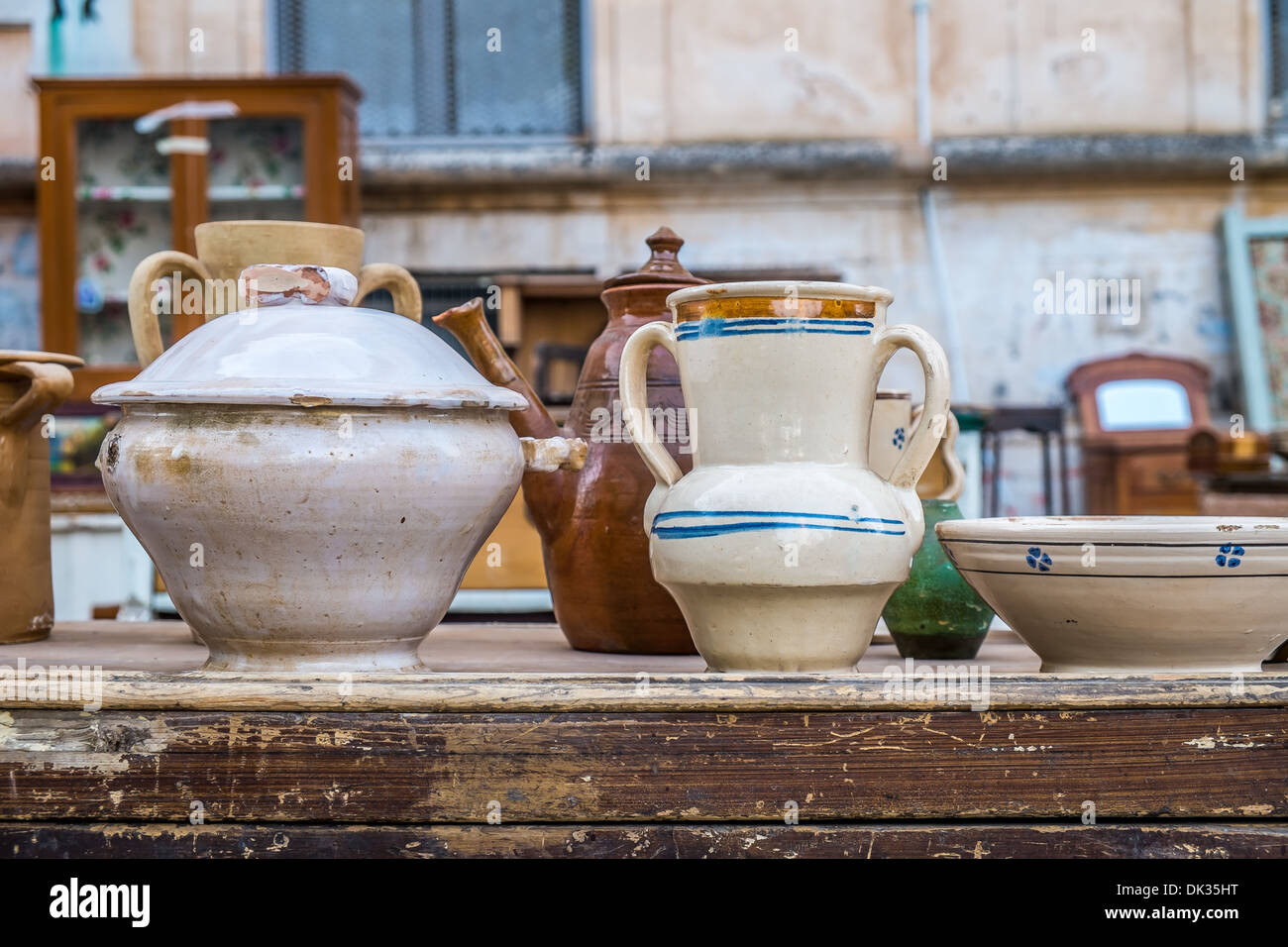 Old ceramic pots hi-res stock photography and images - Alamy