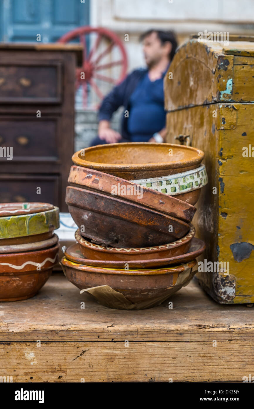 Old ceramic pots hi-res stock photography and images - Alamy