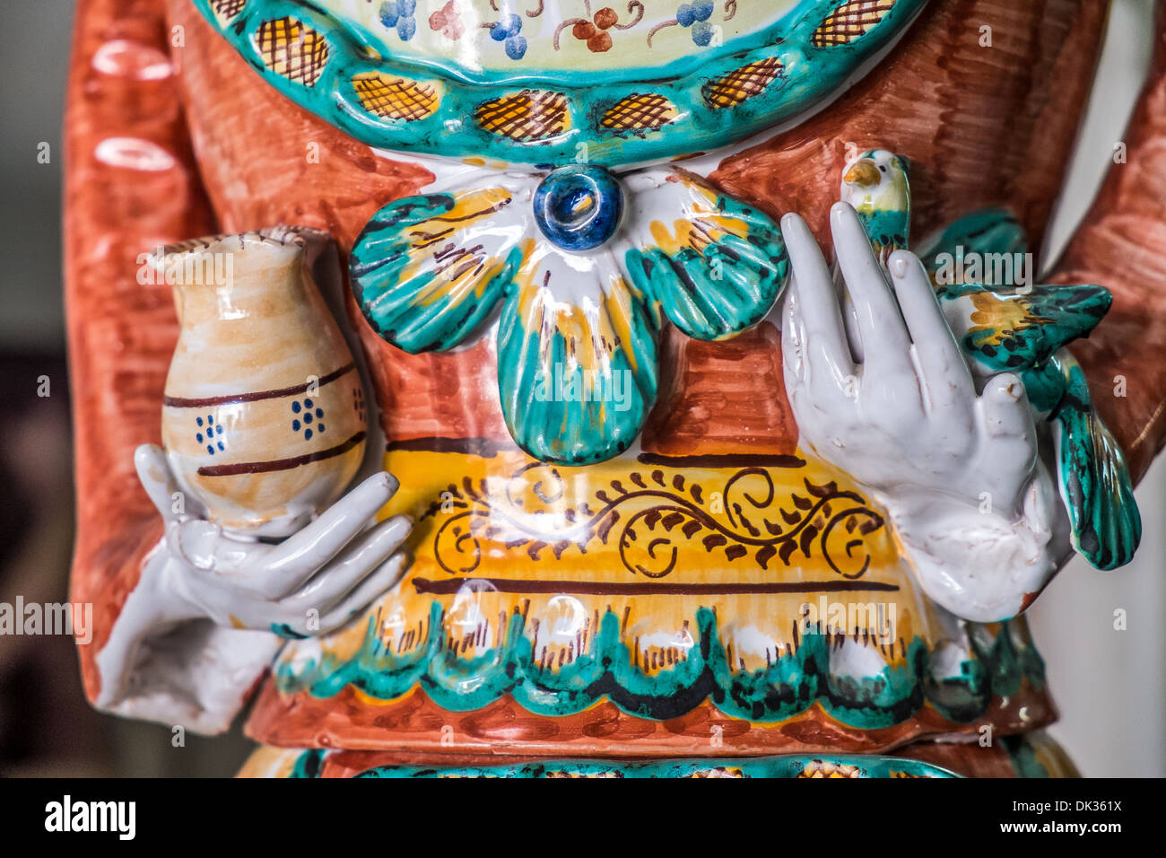 Famous puppets hi-res stock photography and images - Alamy