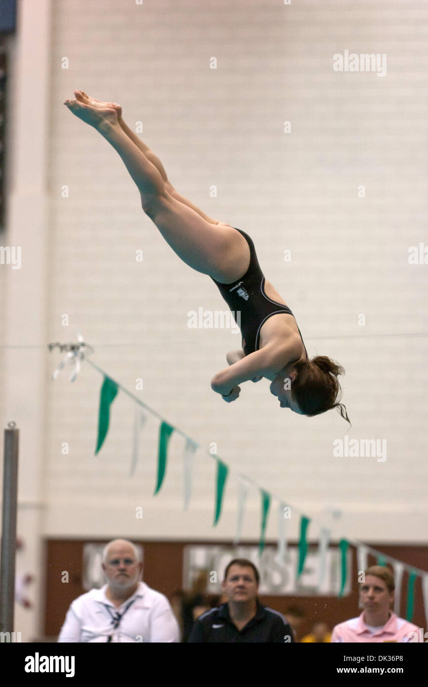 Ncaa swimming championships hi-res stock photography and images - Alamy