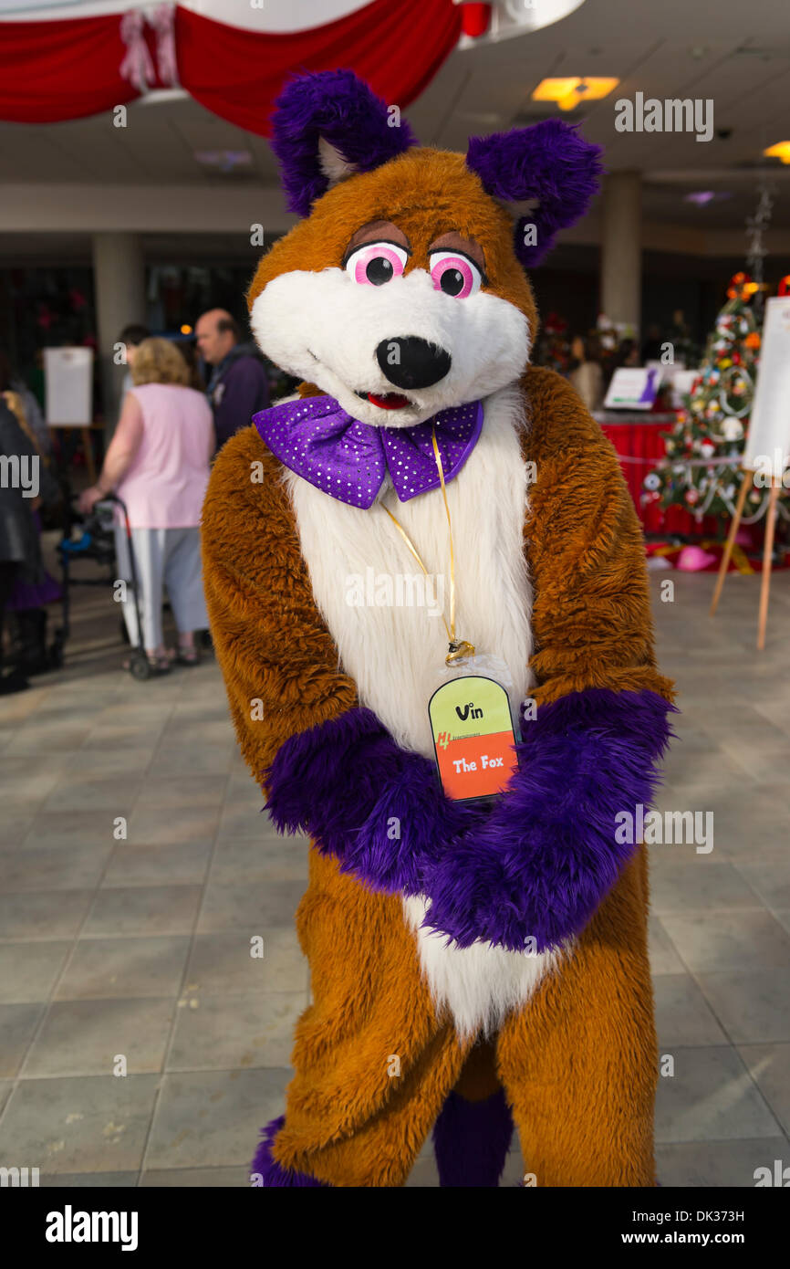 Fursuit character hi-res stock photography and images - Alamy