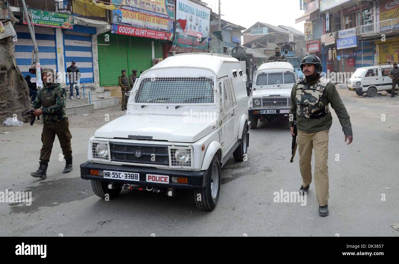 Chadoora hi-res stock photography and images - Alamy