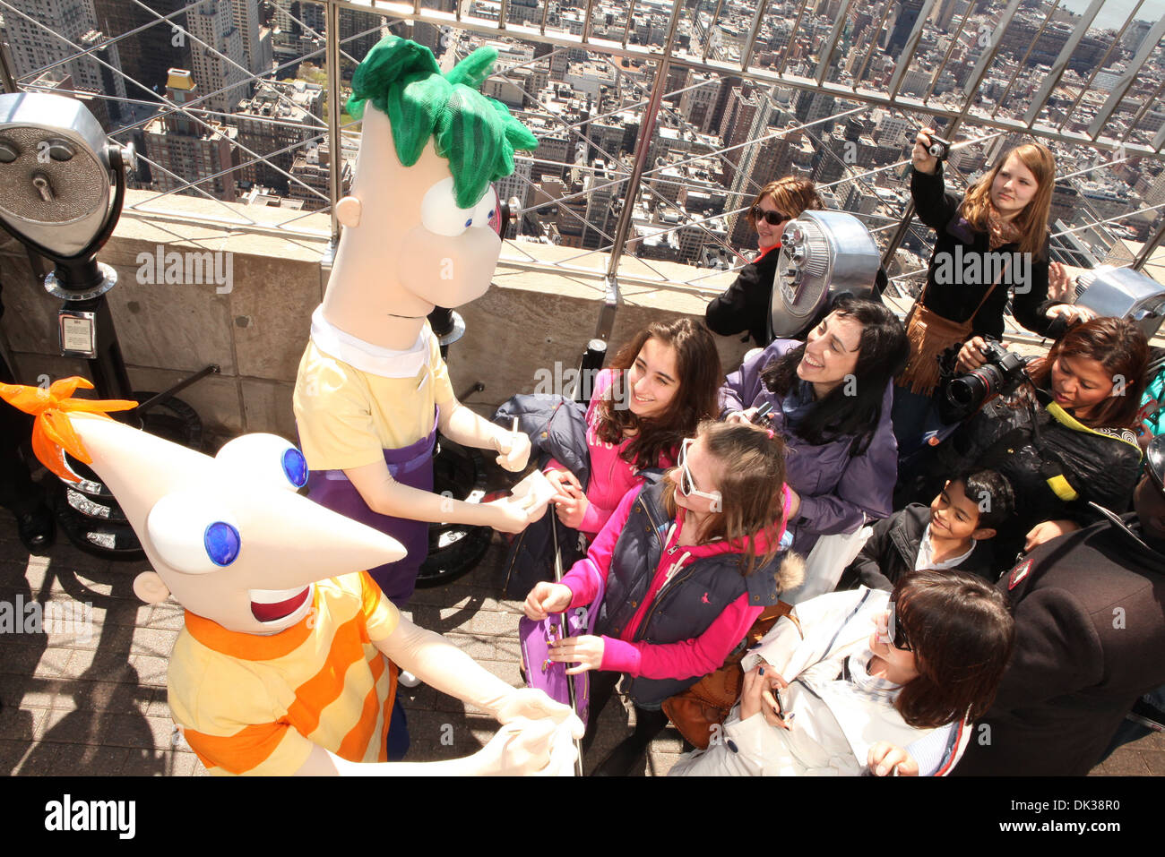 Phineas and Ferb Disney's 'Phineas and Ferb' visit Empire State ...