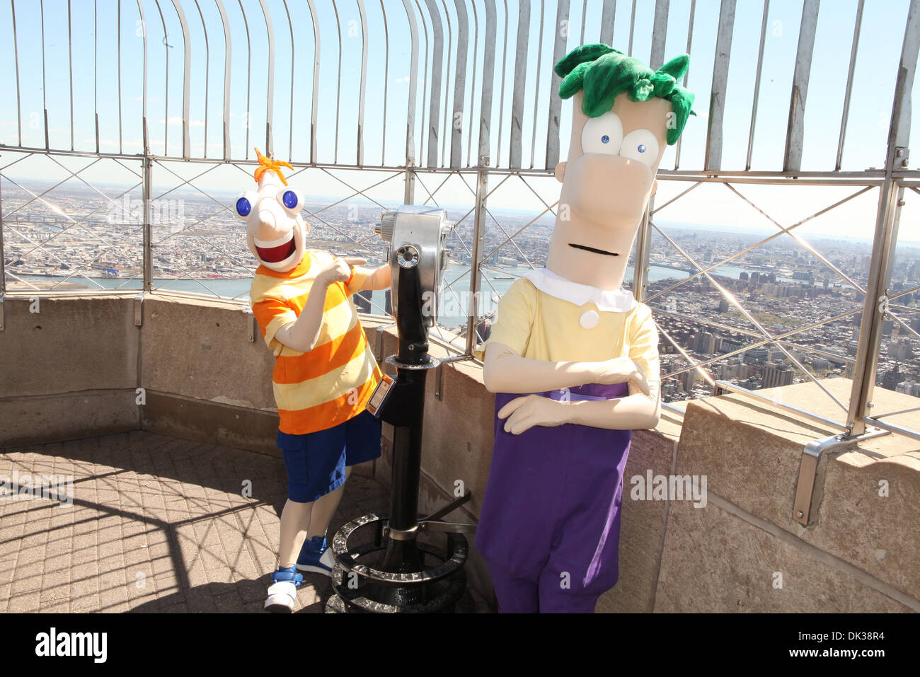 Phineas and Ferb Disney's 'Phineas and Ferb' visit Empire State ...
