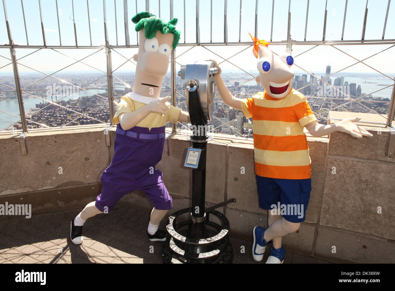 Phineas and Ferb Disney's 'Phineas and Ferb' visit Empire State ...