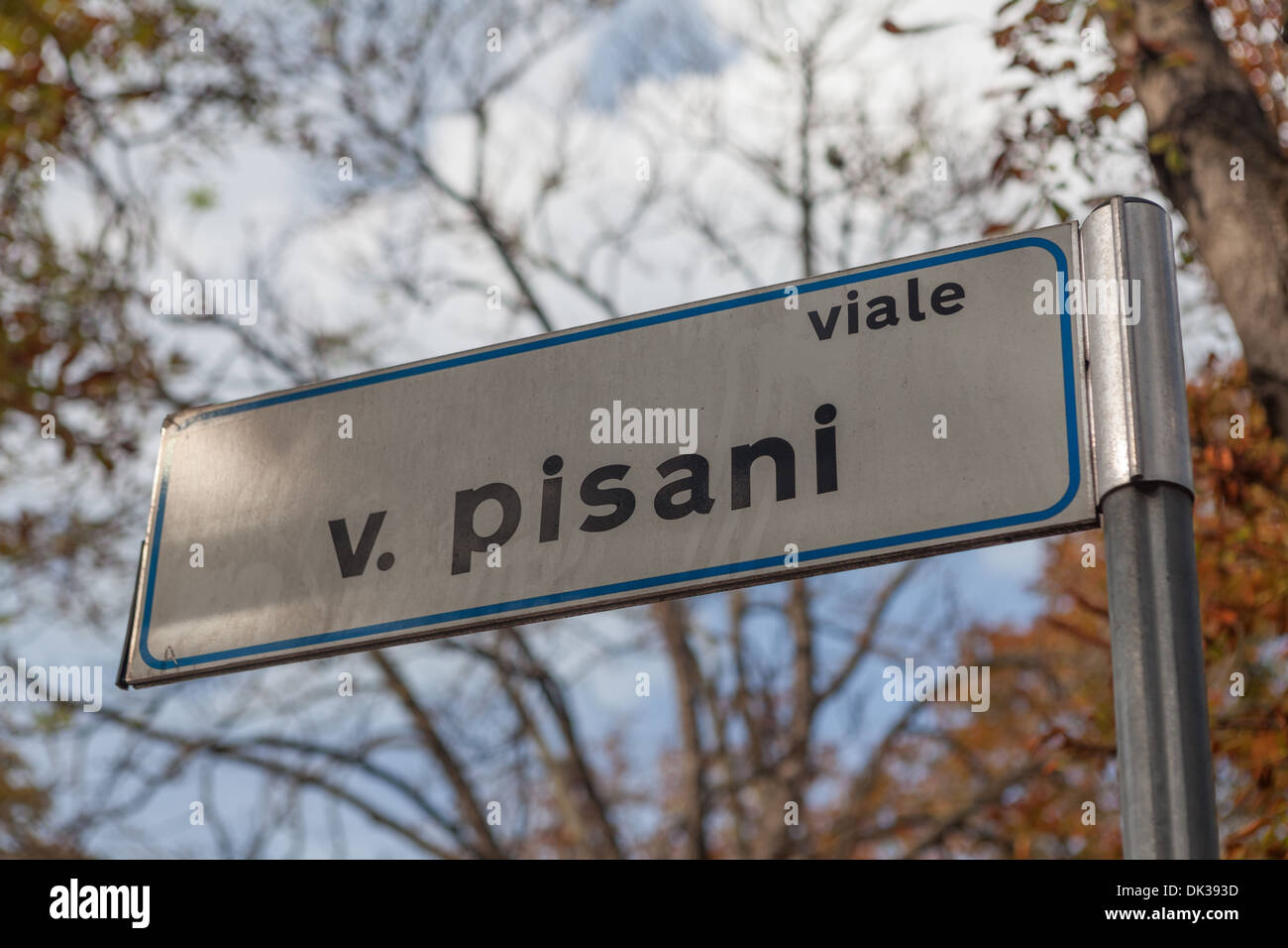 Guide board hi-res stock photography and images - Alamy