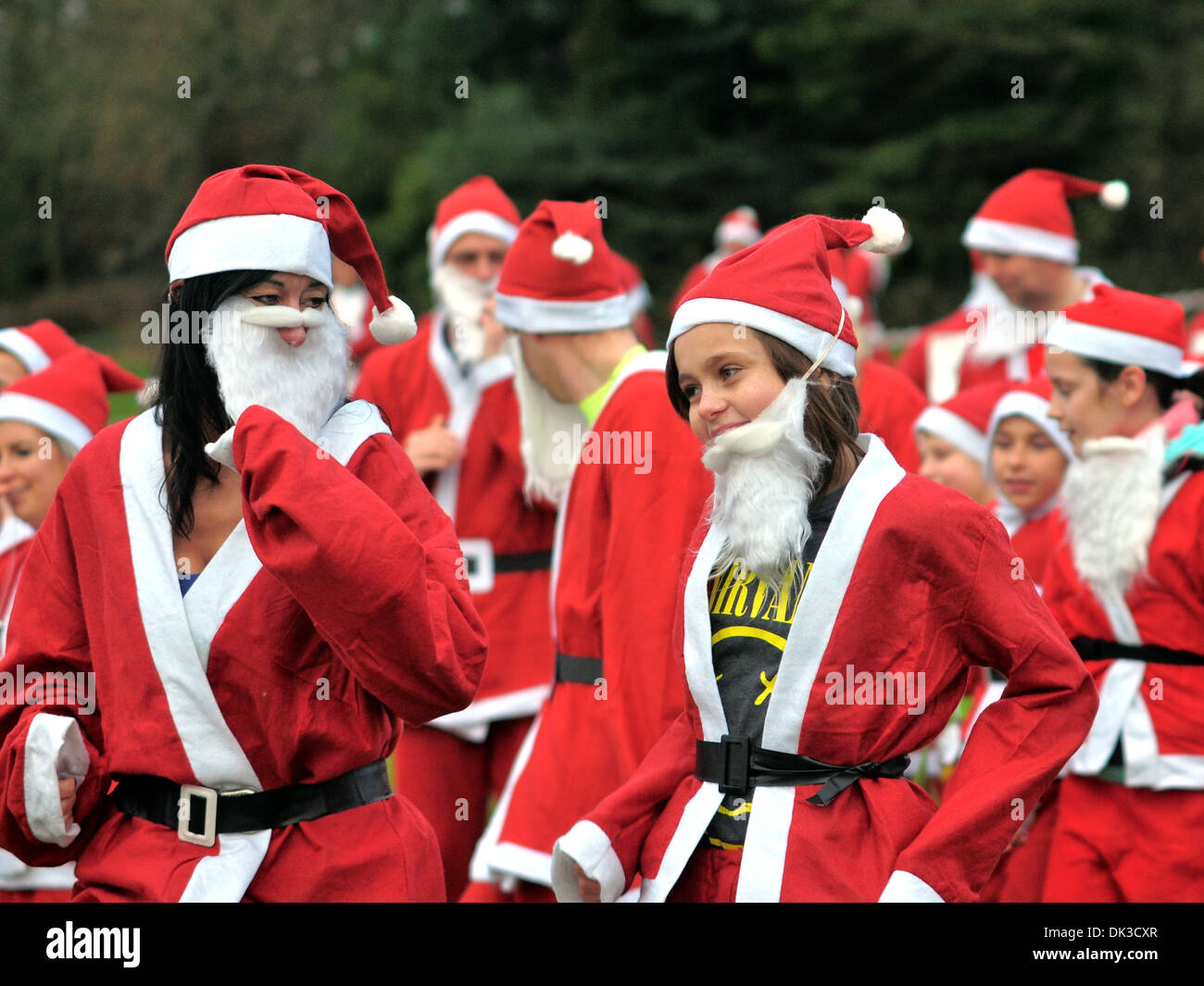 Skipton Santa Fun Run 2013. Santa 5K Run featuring Father Christmas ...