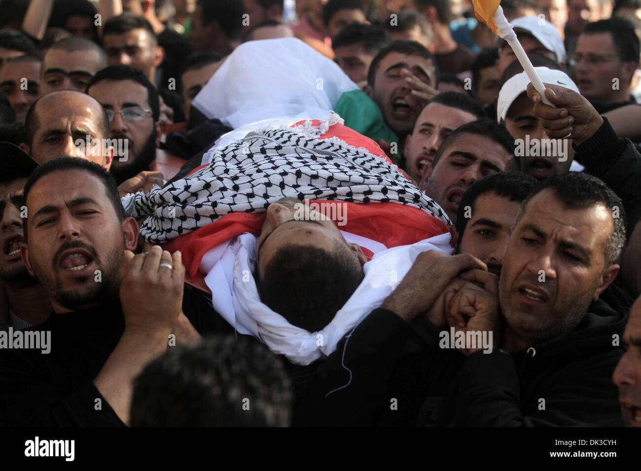 Yarkon cemetery hi-res stock photography and images - Alamy
