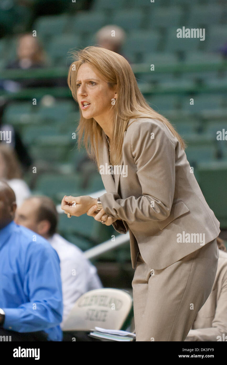Mar. 3, 2011 - Cleveland, Ohio, U.S - Cleveland State head coach Kate ...