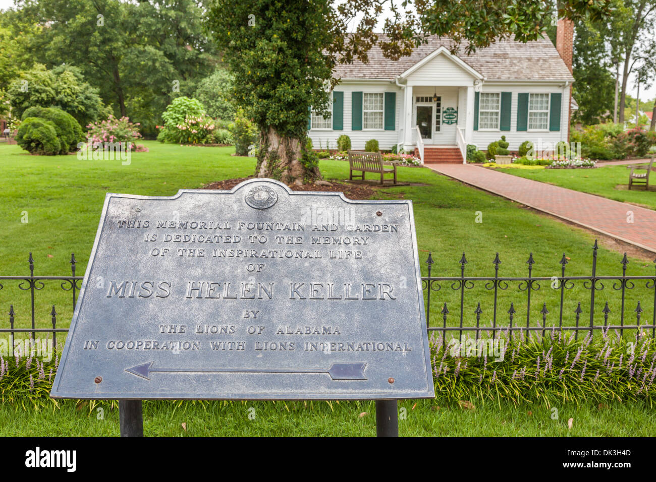 Ivy green house helen keller hi-res stock photography and images - Alamy