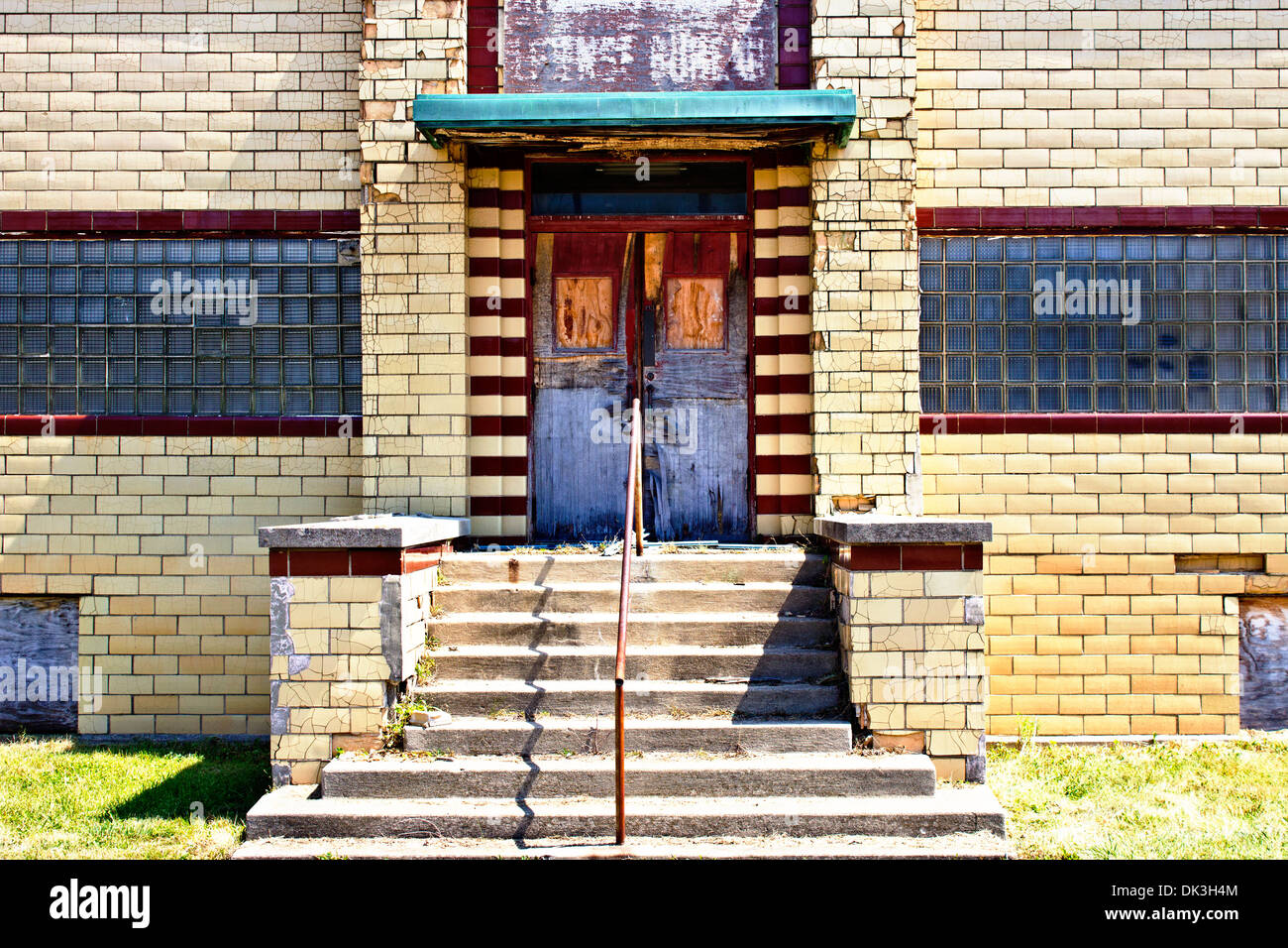 Urban blight hi-res stock photography and images - Alamy