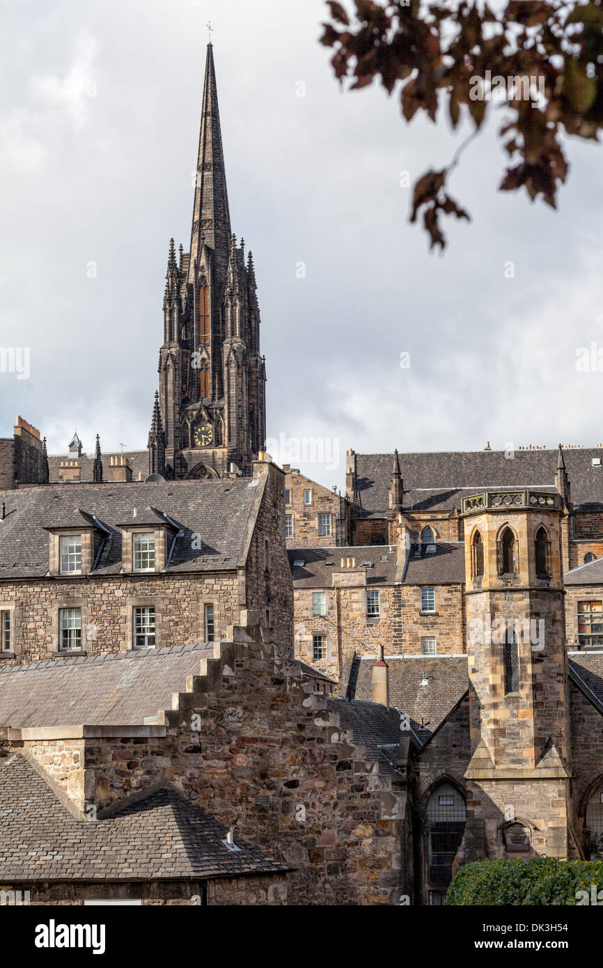 Edinburgh festival scene hi-res stock photography and images - Alamy