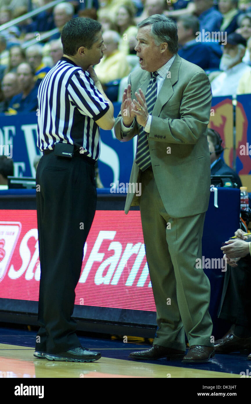 Cal berkeley basketball hi-res stock photography and images - Alamy