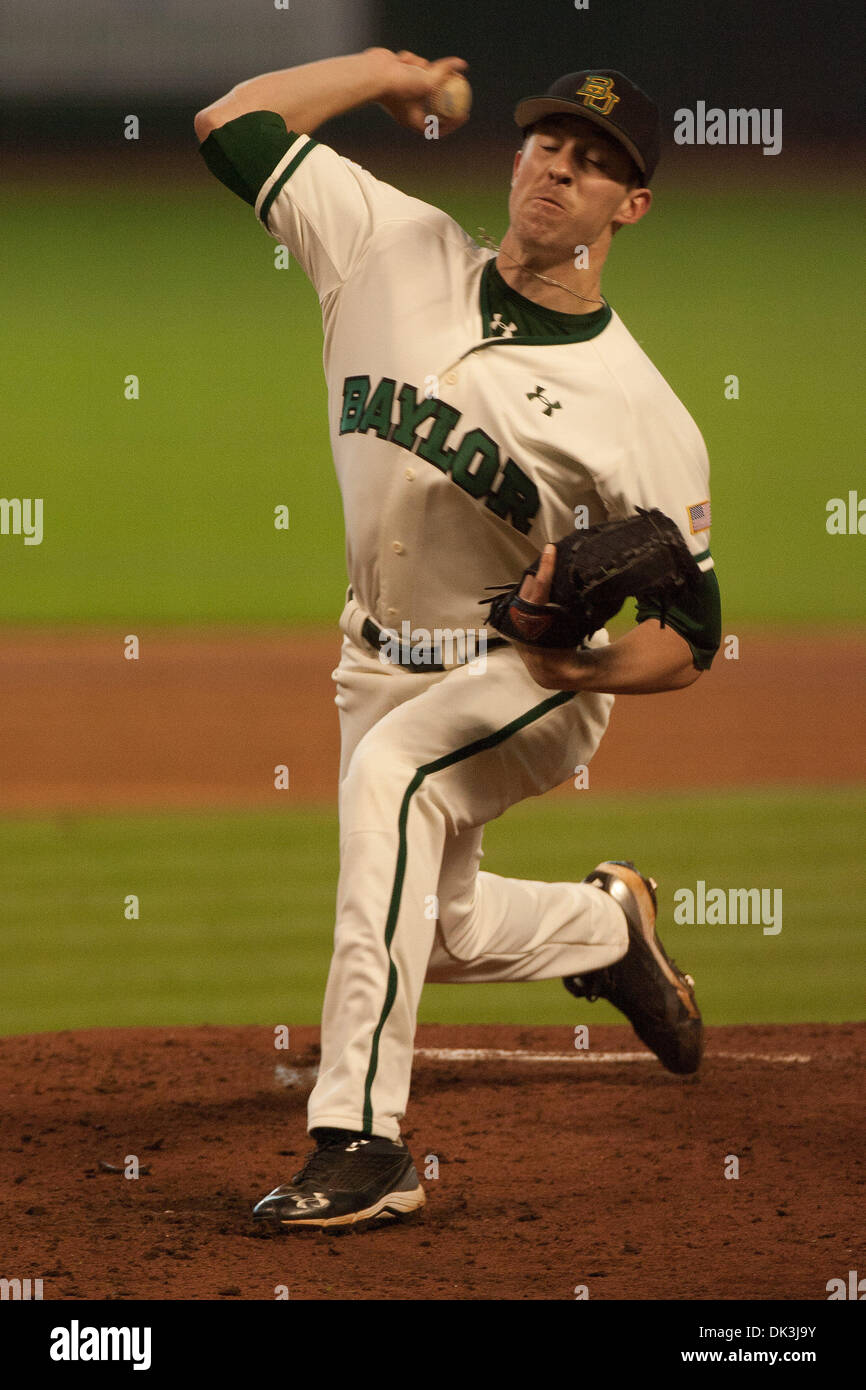 Mar. 5, 2011 - Houston, Texas, U.S - Bears P (22) Trent Blank pitching ...